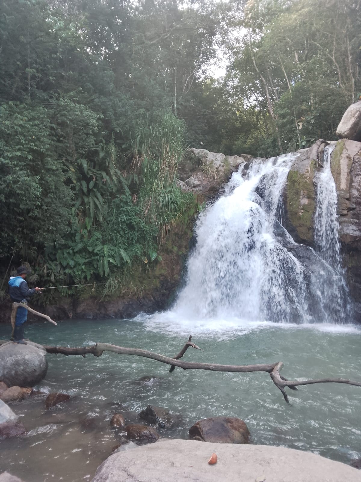Waterfalls on our Giradote and Don Matias Tour – Waterfalls Tours